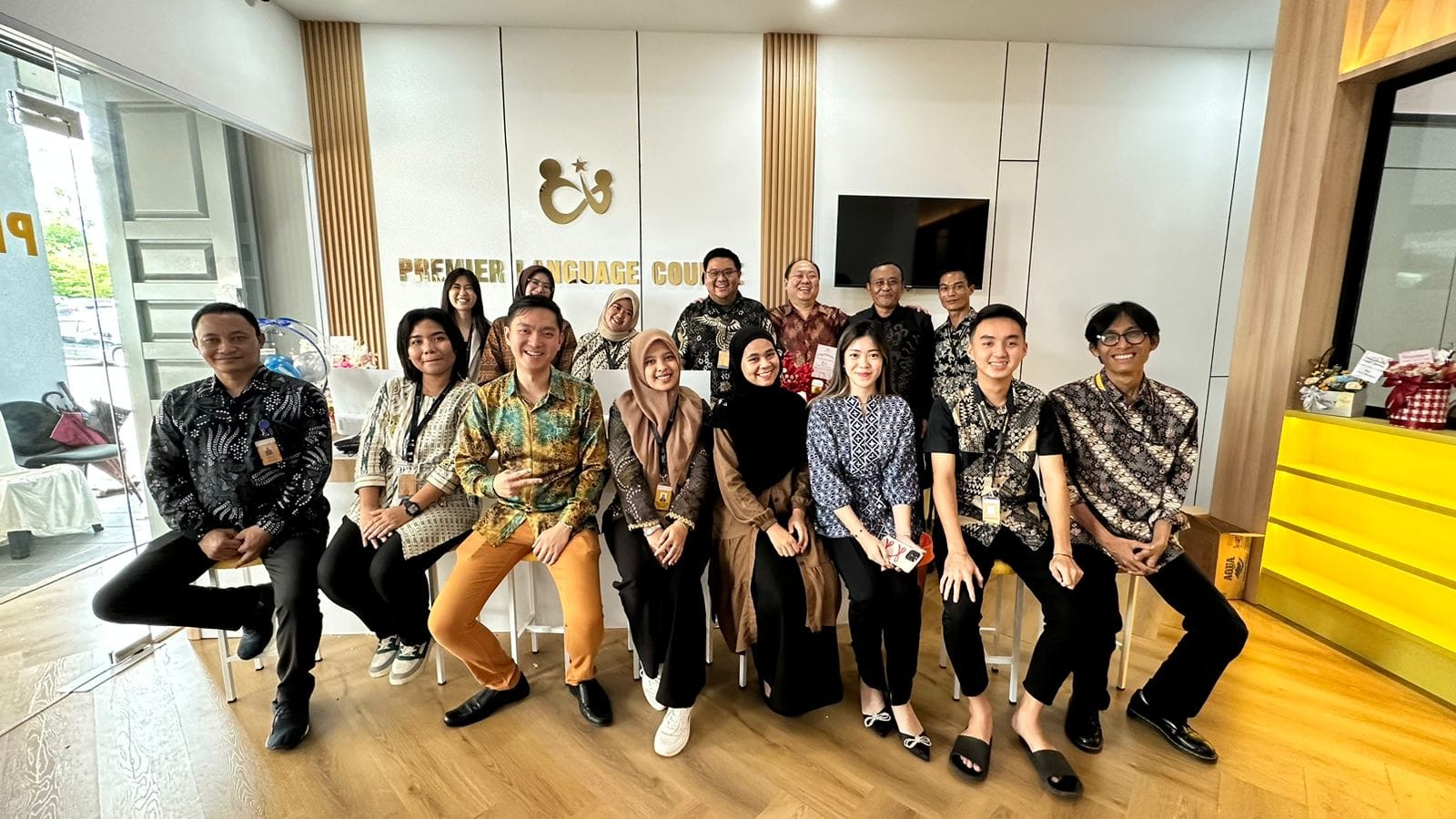 Kembangkan Sayapnya Kursus Bahasa Inggris Premier Language Course Buka Cabang Baru ...